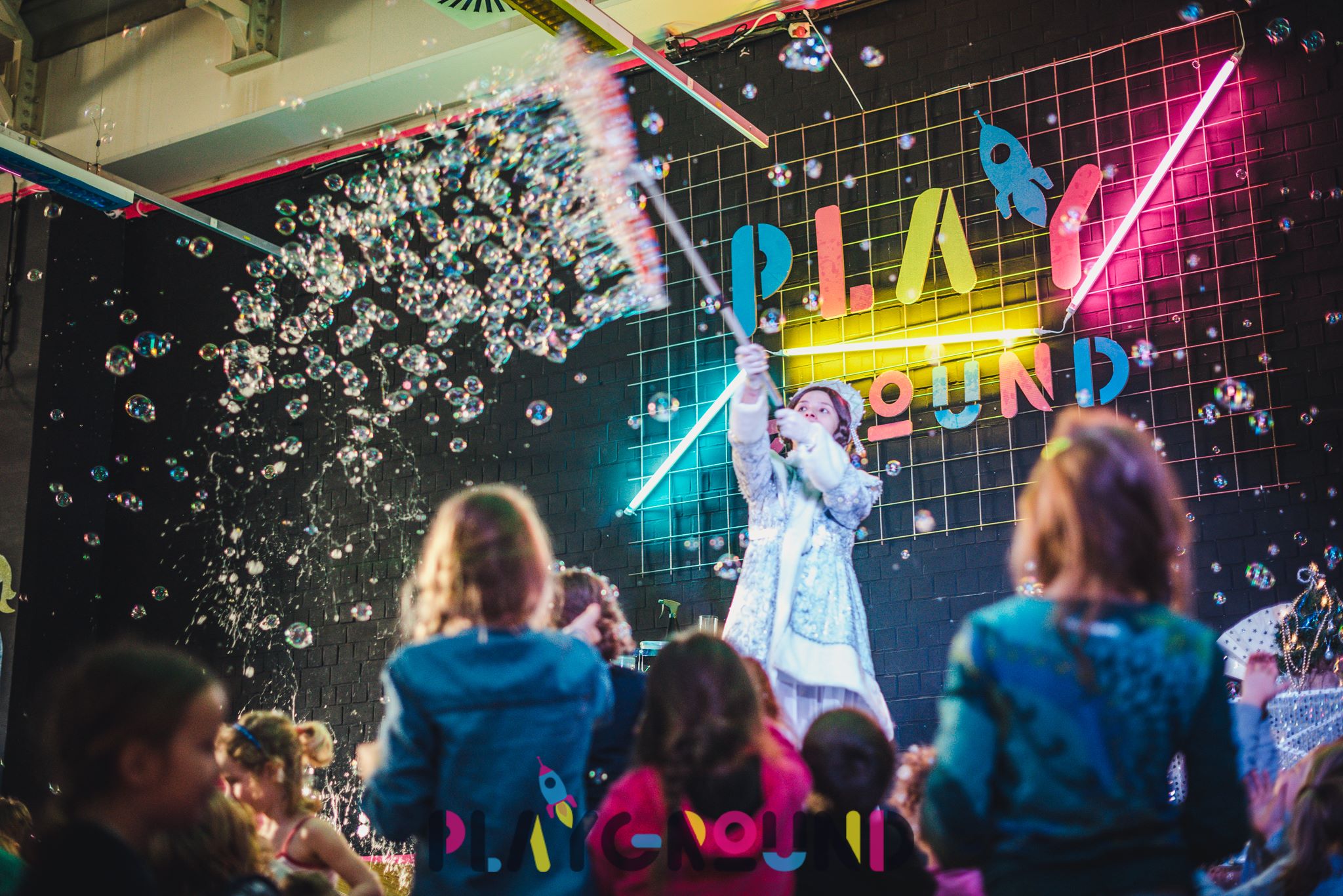 PLAYGROUND – NV Congé